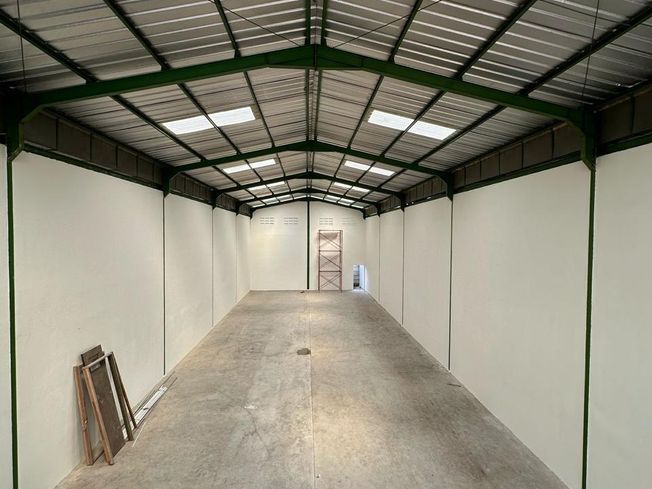 Gudang Industri Manis Jatake 15 Menit Dari Tol Bitung Ada Office ...