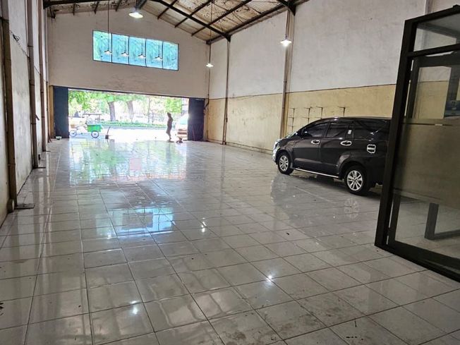 Dekat akses toll Ruko Jalan Raya Ahmad Yani seberang TRANS ICON ...