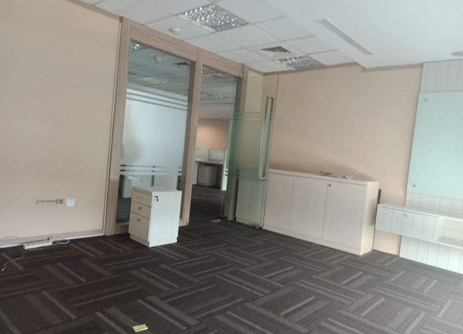 Disewakan Ruang Kantor di Panin Tower Area Senayan Jakarta Pusat ...