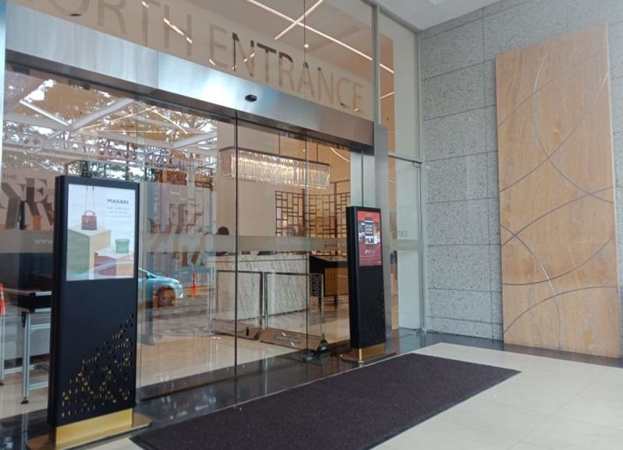 Disewakan Ruang Kantor di Panin Tower Area Senayan Jakarta Pusat ...