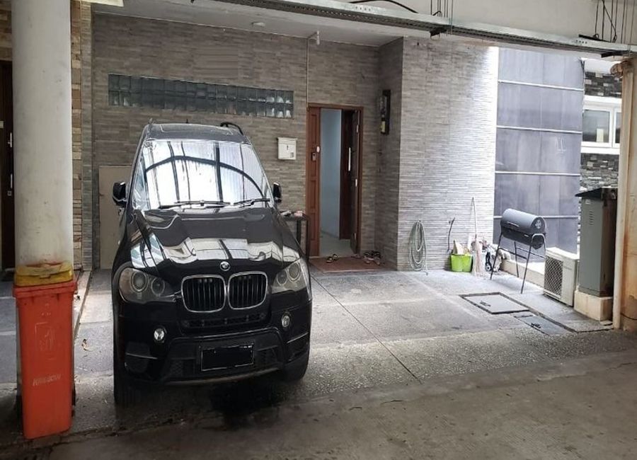 DIJUAL : Rumah Spring Hill Golf Residence jarang ada di Kemayoran ...