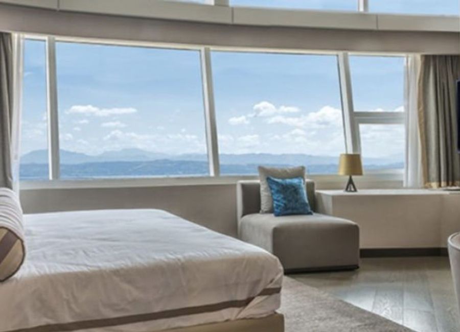 Luxury 2BR Condo for Sale in The Imperium, Capitol Commons | Lamudi.com.ph