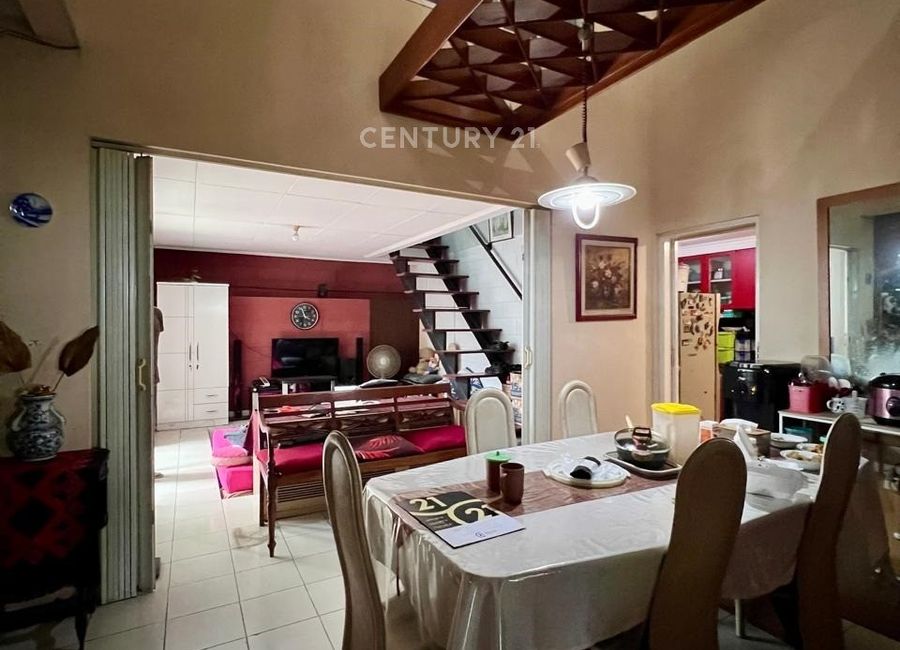 Dijual Rumah Strategis Di Bintaro Sektor 3 Dekat Bintaro Plaza | Lamudi ...