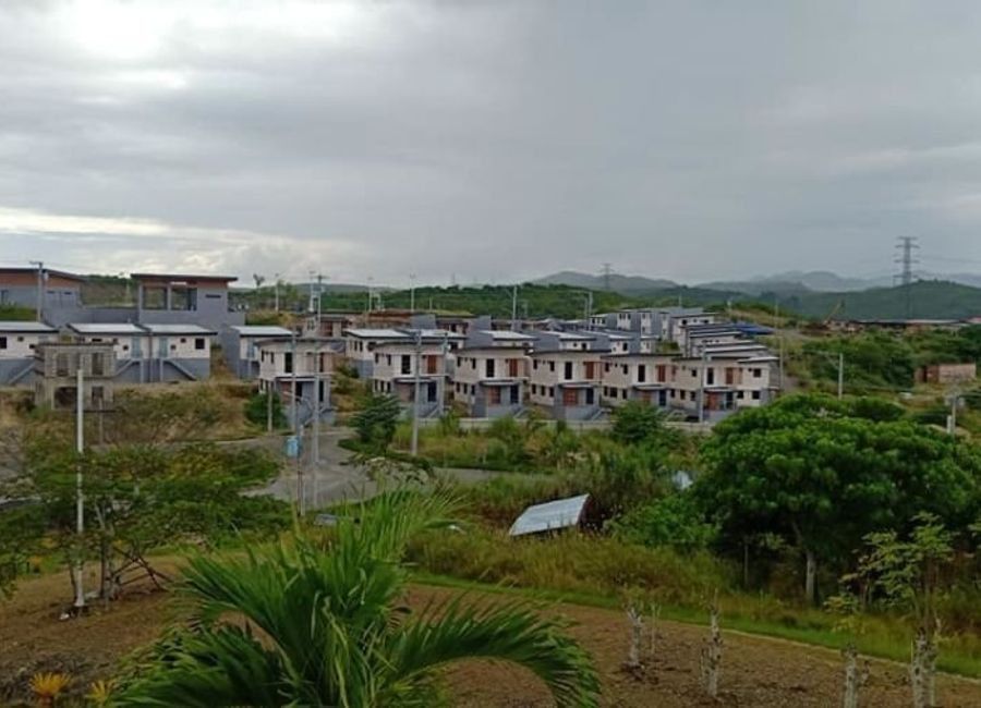 For Sale Affordable and Ready for Occupancy House and Lot in Compostela ...