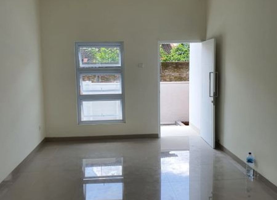 Rumah industrial modern siap huni dekat Budi Mulia Dua | Lamudi.co.id