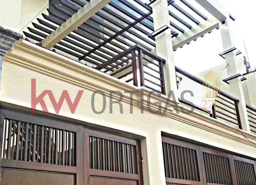 Renovated Duplex in Xavierville Subdivision, QC | Lamudi.com.ph