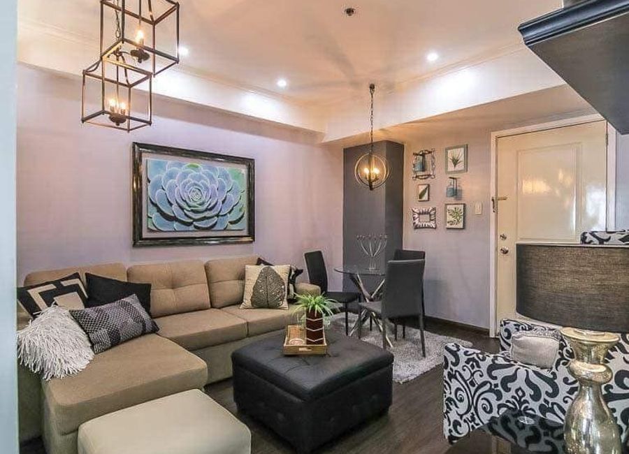 READY TO MOVE IN- 2BRCondo in Parañaque Metro Manila by DMCI HOMES ...