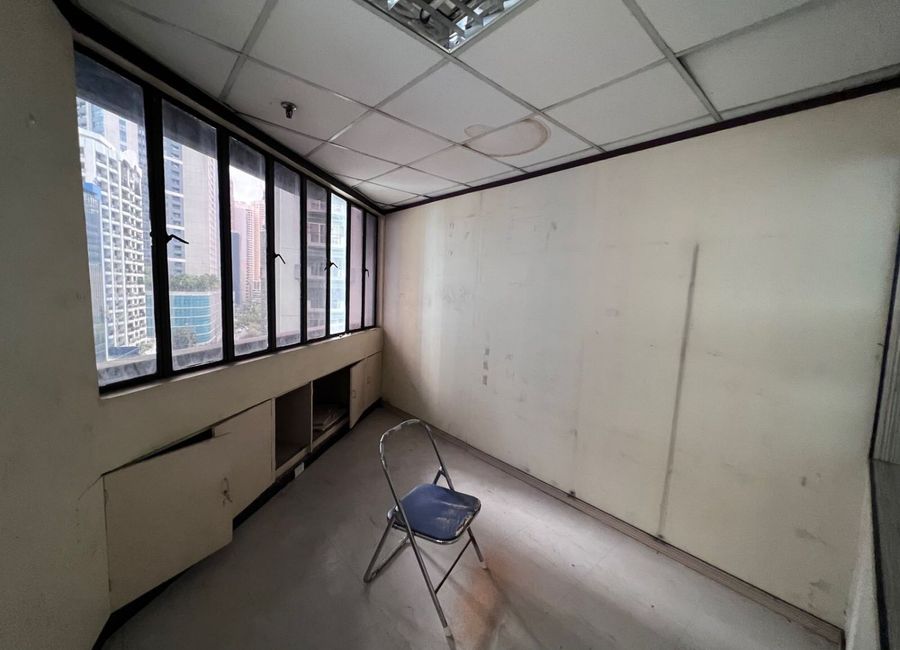 DON CHUA LAMKO - 8th FLOOR LEFT WING | Lamudi.com.ph