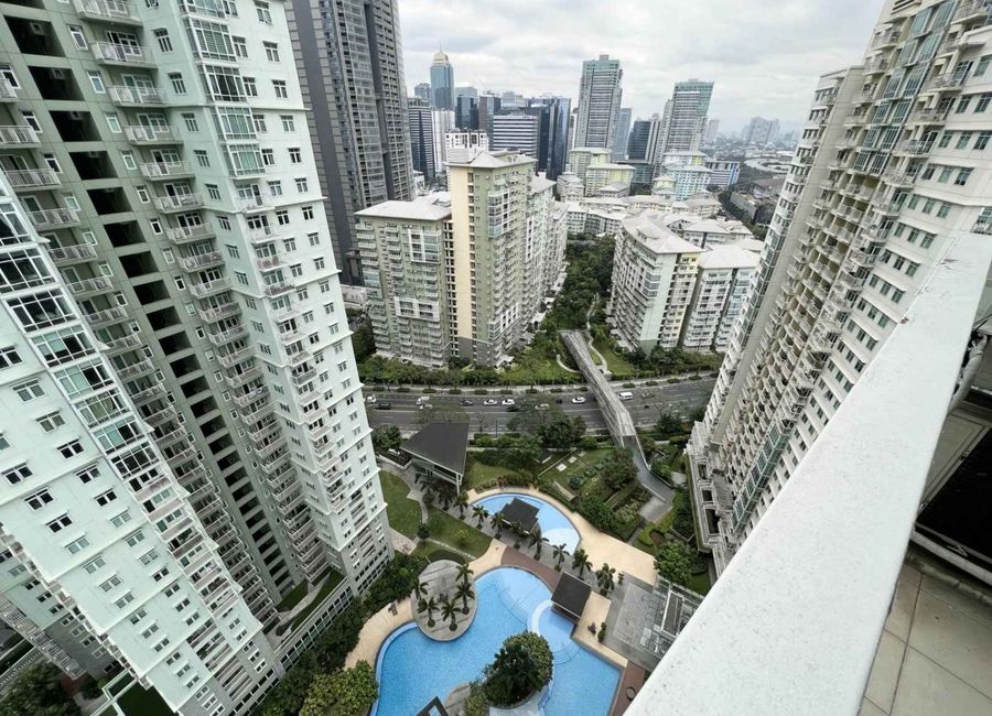 Your Perfect Home Awaits! at Two Serendra- Red Oak Tower | Three Bedroom 3BR Condo for Sale in ...