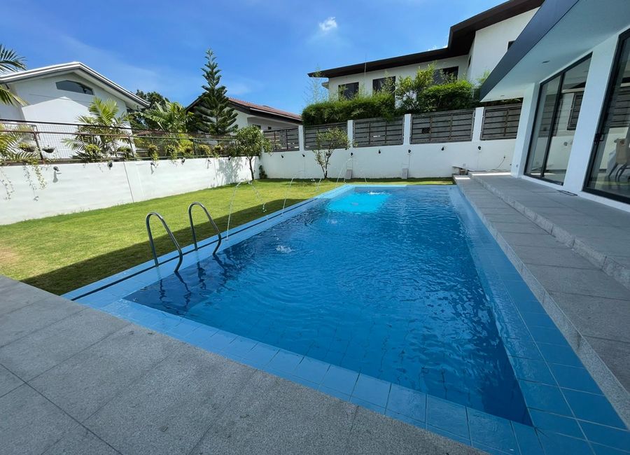 FOR SALE - House and Lot with Swimming pool in Ayala Alabang Village ...