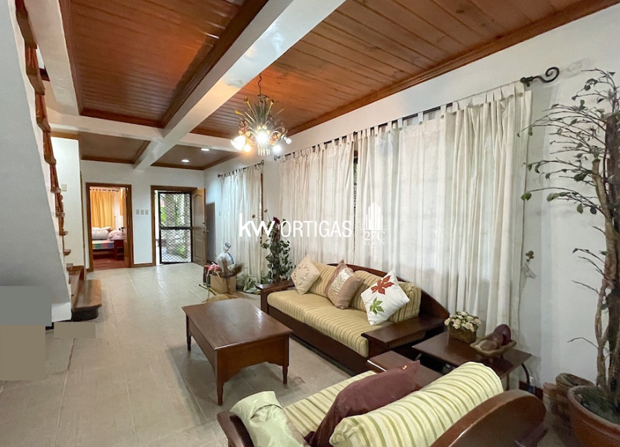 Nice and Cozy House for Sale in Richmore Land Subdivision, Tagaytay ...