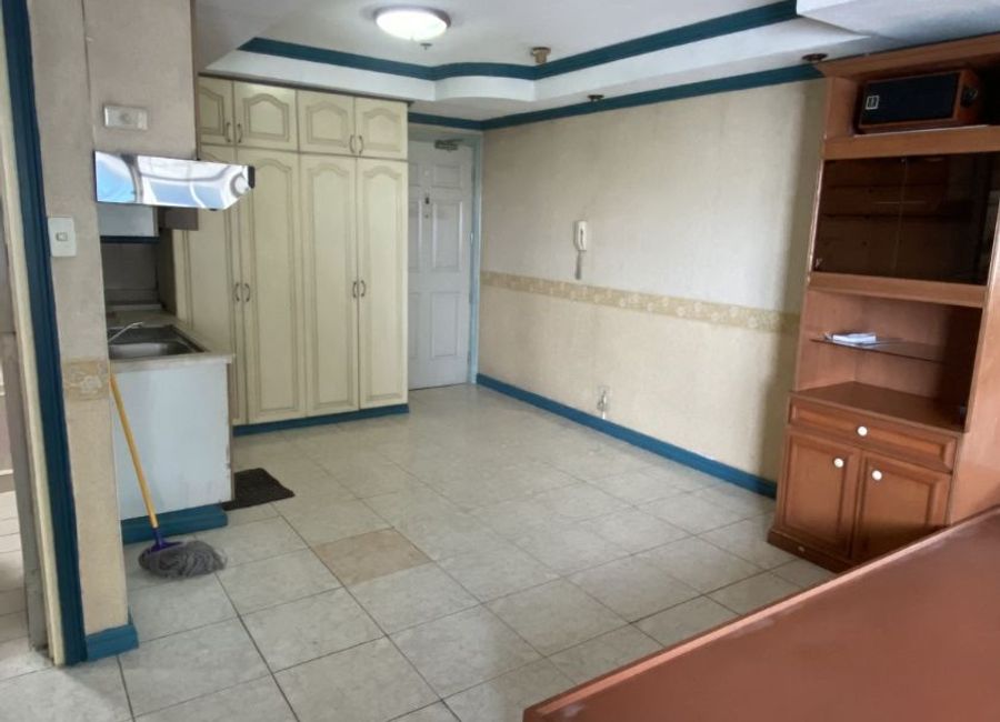 𝐒𝐭𝐮𝐝𝐢𝐨 𝐔𝐧𝐢𝐭 𝐟𝐨𝐫 𝐒𝐚𝐥𝐞 𝐢𝐧 𝐅𝐢𝐫𝐬𝐭 𝐌𝐚𝐫𝐜𝐞𝐥 𝐓𝐨𝐰𝐞𝐫, 𝐐𝐮𝐞𝐳𝐨𝐧 𝐂𝐢𝐭𝐲 | Lamudi.com.ph