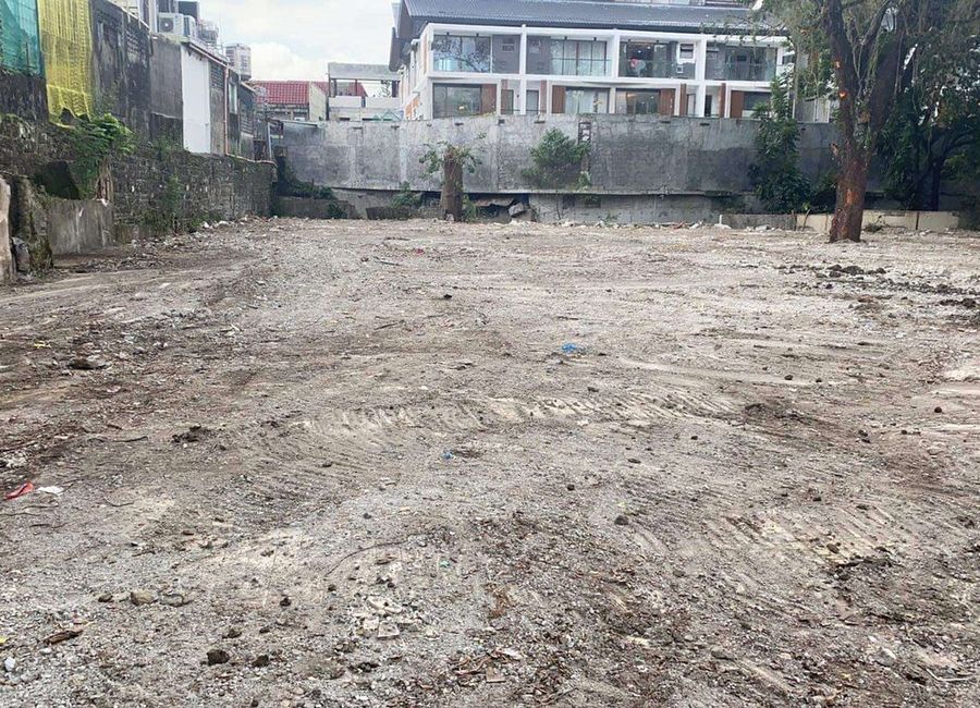 Residential Lot for Sale in Matipuno St., Quezon City! | Lamudi.com.ph