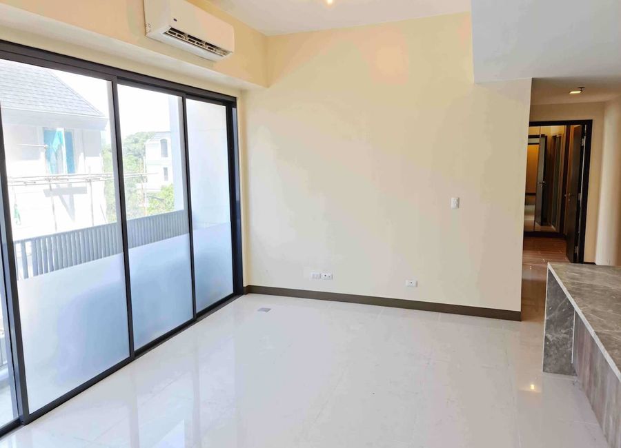 GOOD DEAL!!! Brand New 2 Bedroom Corner Unit with Parking for Sale in ...
