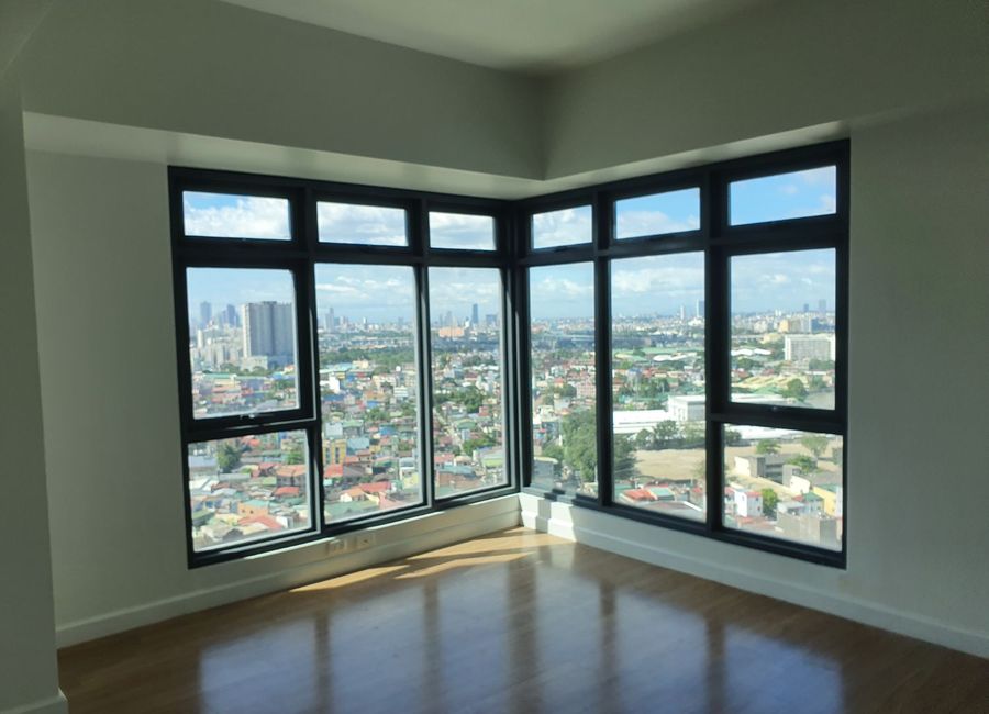 FOR SALE 2BR UNIT AT SOLSTICE TOWER 2 MAKATI | Lamudi.com.ph