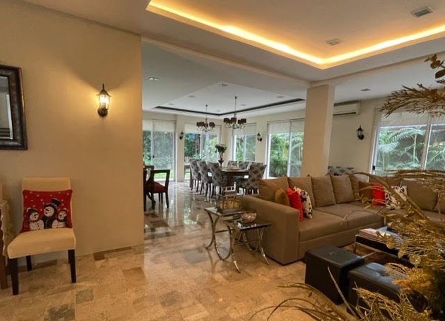 FOR SALE - Well Maintained House and Lot in Capitol 8 Subd., Pasig City ...