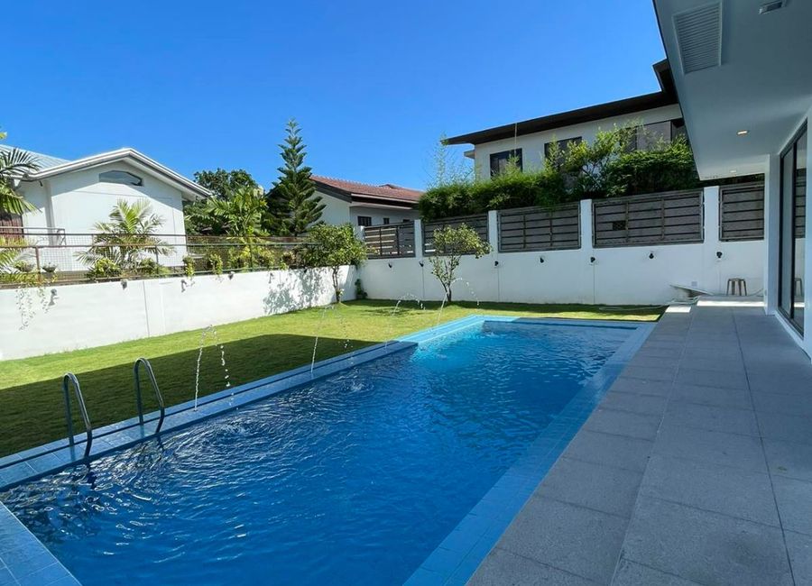 FOR SALE - House and Lot with Swimming pool in Ayala Alabang Village ...