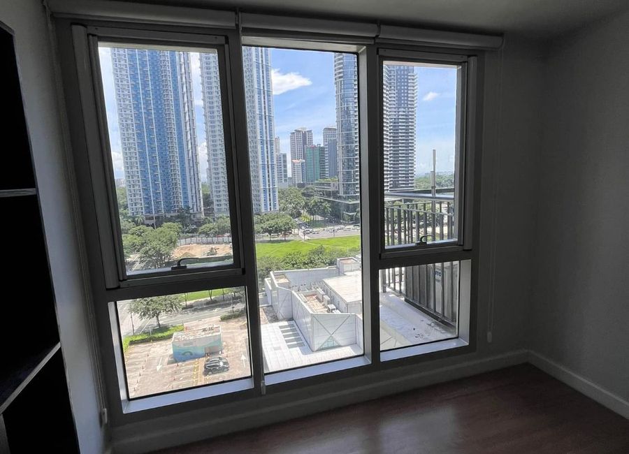 Two Maridien, BGC, 3 Bedroom Semi Furnished | Lamudi.com.ph
