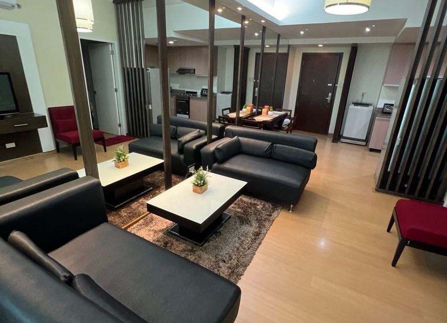 Good Deal 1 bedroom 1BR Unit in St. Francis Shangrila Place Mandaluyong ...