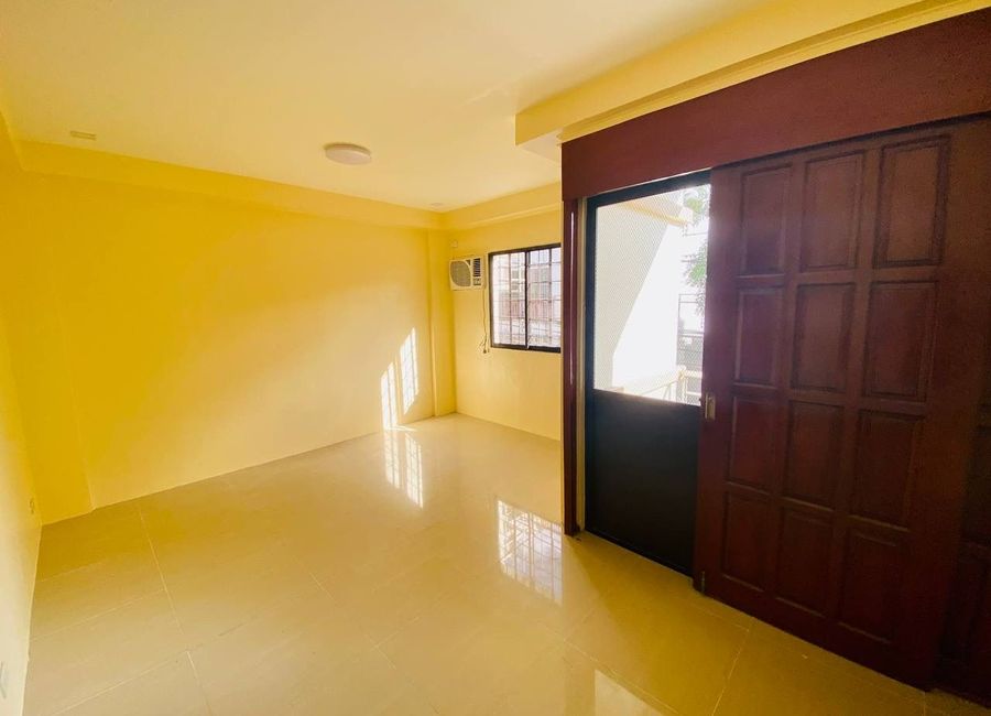 FOR LEASE - 2 Storey Duplex House with Roof deck in Concorde Village ...