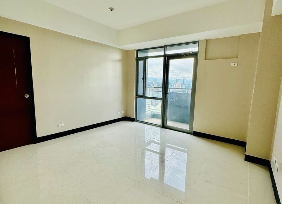 MANHATTAN HEIGHTS TOWER B 1BR with Balcony For Sale For as Low of 18K ...