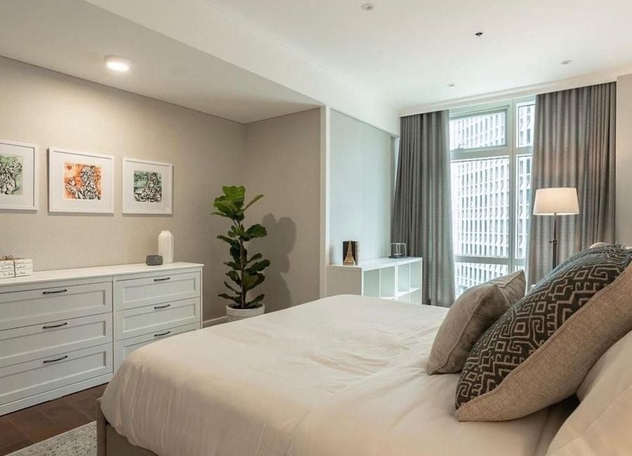 FOR SALE Fully Furnished Unit located at Two Roxas Triangle, Brgy. Bel ...