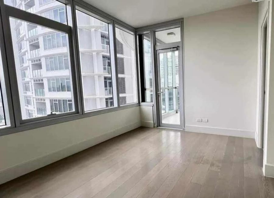 For Sale: Condominium Unit located at Proscenium At Rockwell, Lincoln ...