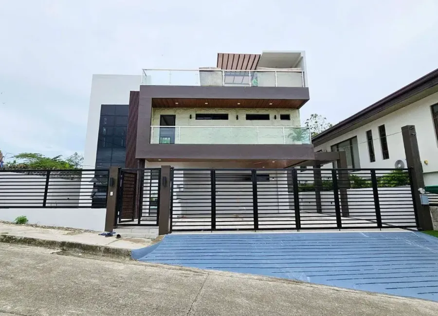 Modern Tropical Home for Sale in Royale Cebu Estates, Consolacion ...