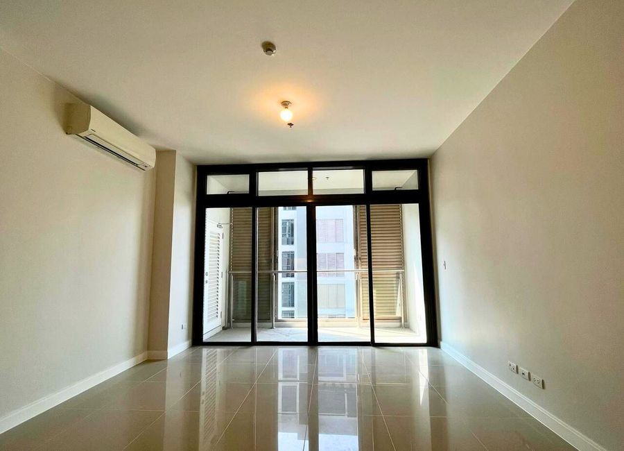 For Sale: 2-Bedroom Condo Unit at Arbor Lanes, Arca South, Taguig City ...