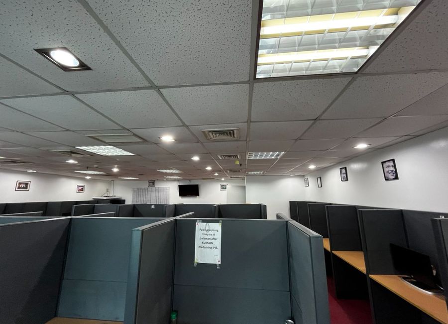 FOR SALE - OFFICE WITH TABLE CUBICLE AT IBM PLAZA BUILDING, EASTWOOD ...