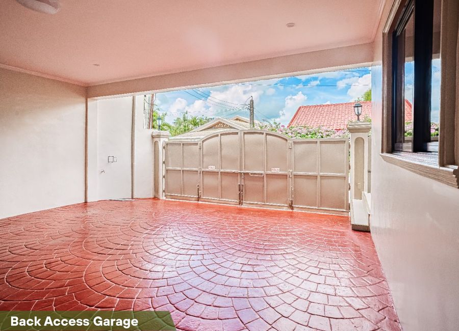 Brand New / Fully Renovated Modern/Mediterranean Home in Exclusive ...