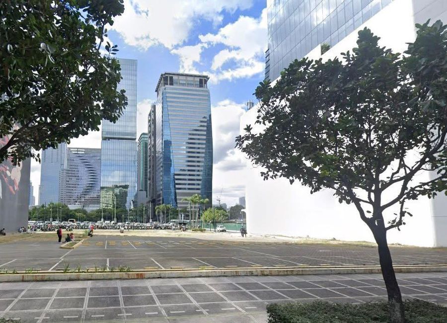FOR SALE: Commercial Lot INSIDE BGC near Serendra | Lamudi.com.ph