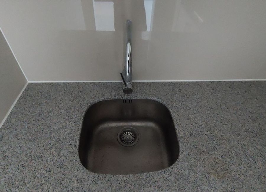 Own a 1BR Condo in BGC’s Uptown Parksuites | 41.5 sqm with Balcony ...