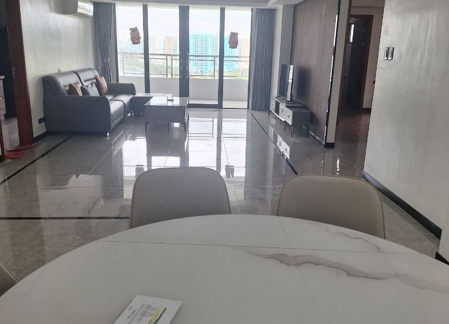 FOR RENT: Royal Pacific Residence 3 Bedroom 150sqm Condo Unit | Lamudi ...