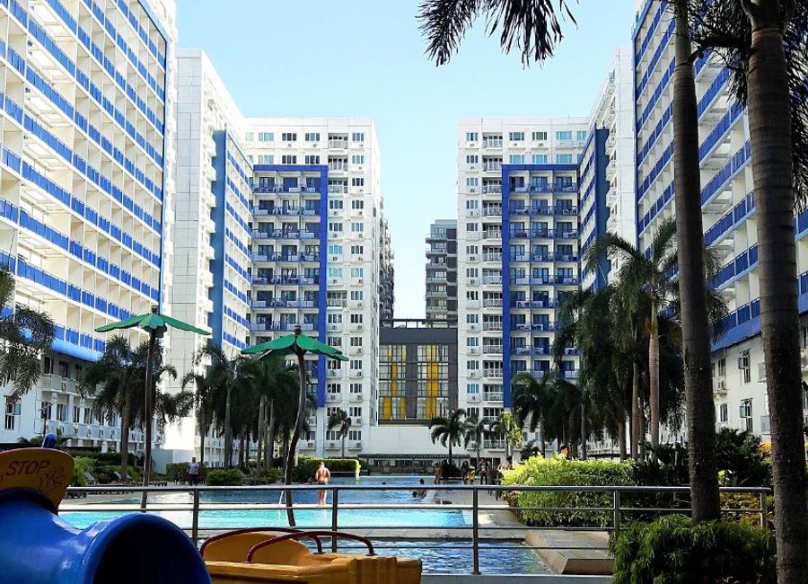One-Bedroom with Balcony at Sea Residences Mall of Asia MOA Complex ...