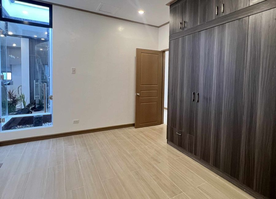 LOWERED PRICE! Nice House for Sale in BF Homes, Parañaque City | Lamudi ...