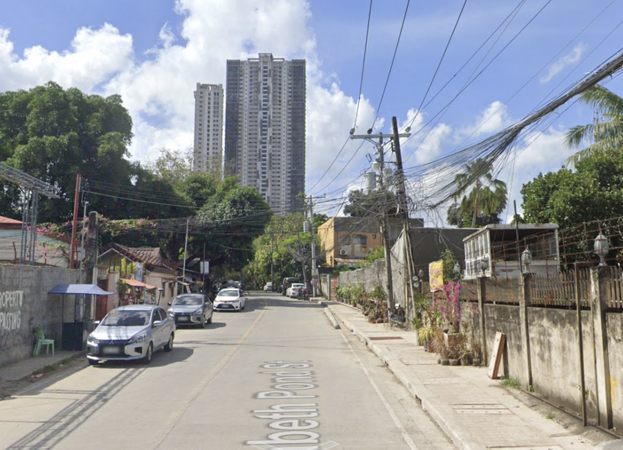 Exclusive Cebu Investment: Income Generating Apartment Units on 750 sqm ...