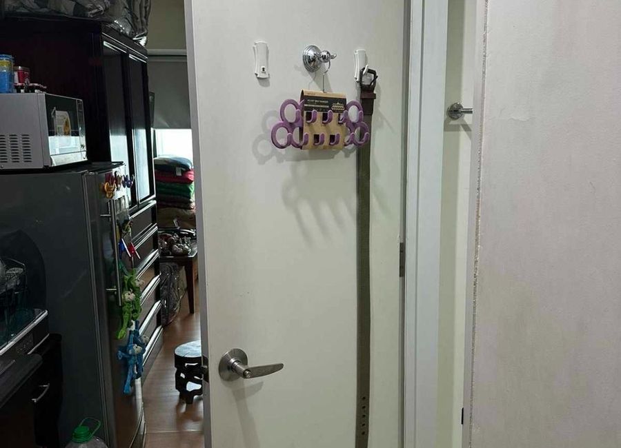 Ready for occupancy studio unit for sale at Belton Place Makati ...
