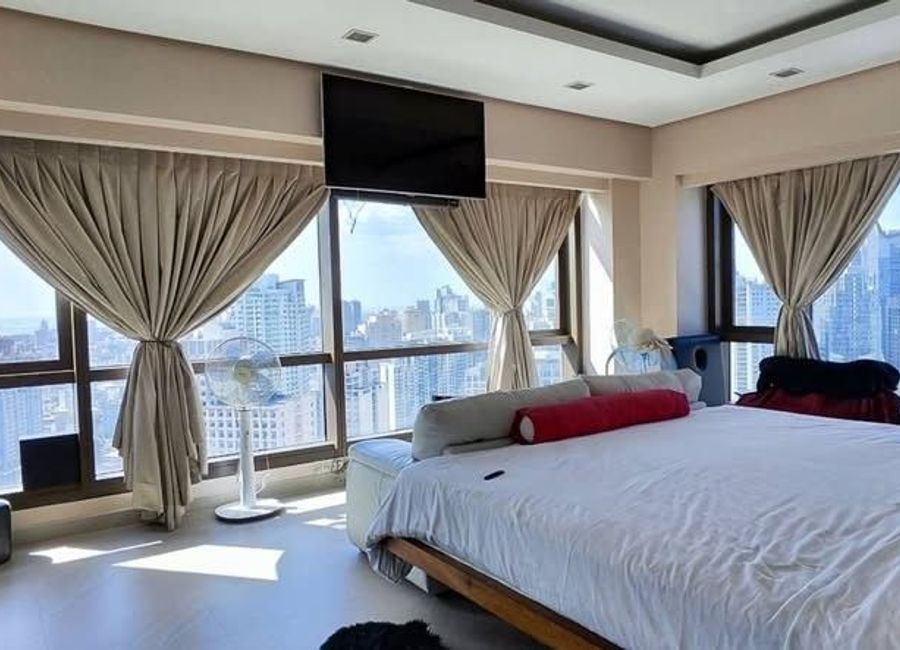 FOR SALE 4BR - THE SHANG GRAND TOWER | Lamudi.com.ph