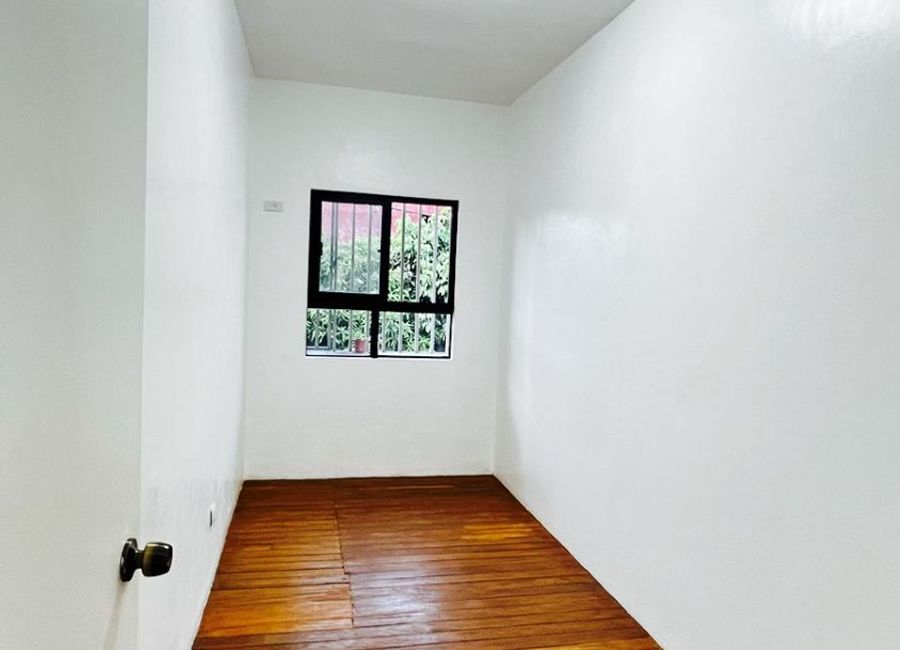 FOR SALE Townhouse located at Brgy. Bagong Lipunan ng Crame, Cubao ...