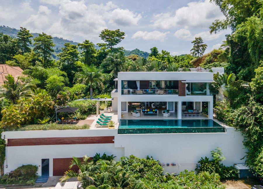 For Sale: Ultra-Luxury Hillside Villa with Infinity Pool & Panoramic ...