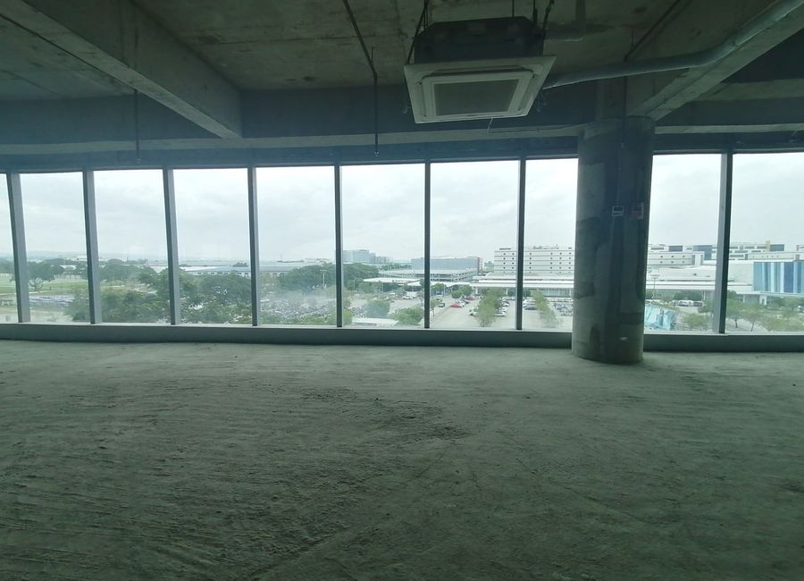 For rent commercial space near SM Clark Mabalacat City Pampanga ...