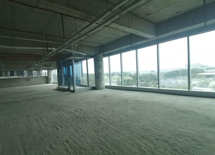 For rent commercial space near SM Clark Mabalacat City Pampanga ...