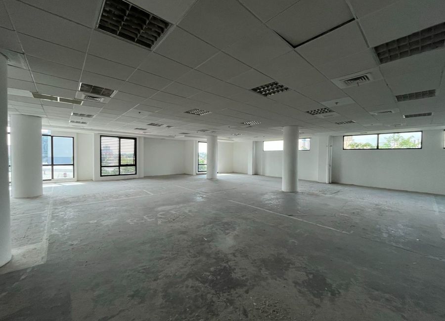 118sq.m Office Space For Rent in BTTC Centre, San Juan City! | Lamudi ...