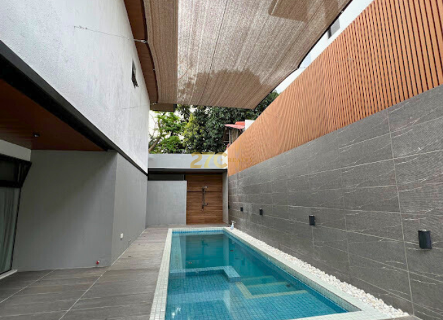 Blue Ridge B 4-Bedroom House for Sale with 4 Parking Slots in Quezon ...