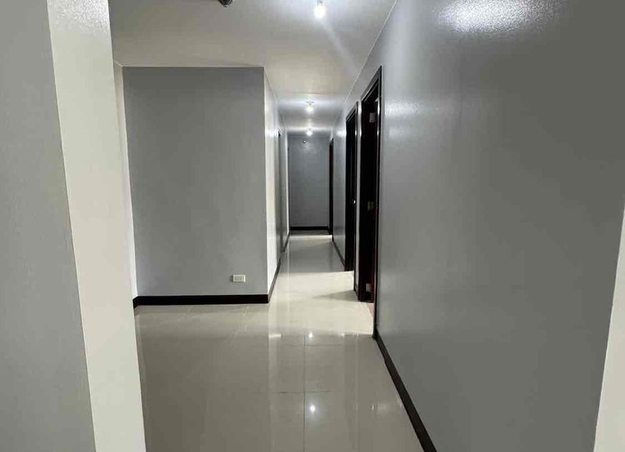 3 Bedroom Condo for Sale in Newport City Pasay near Airport Terminal 3 | Lamudi.com.ph