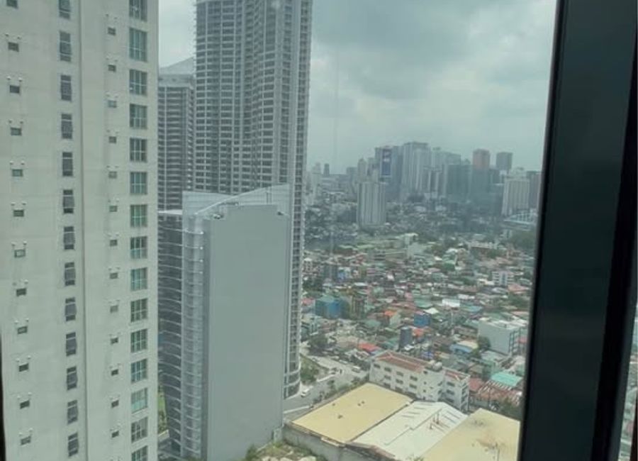 One Rockwell Studio-type for rent | Lamudi.com.ph