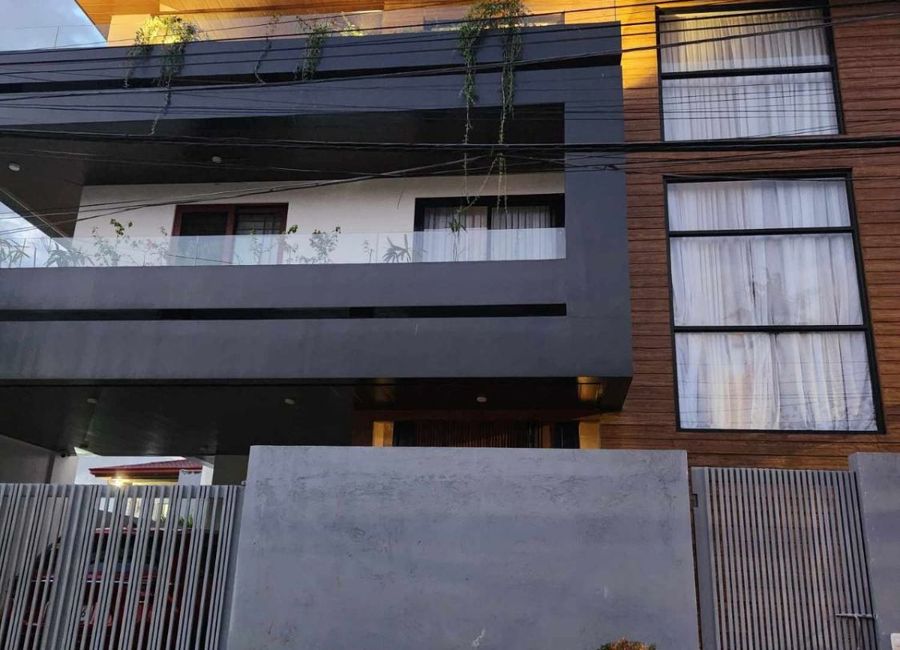 MARCELO GREEN VILLAGE 5 BEDROOM HOUSE AND LOT FOR SALE | Lamudi.com.ph
