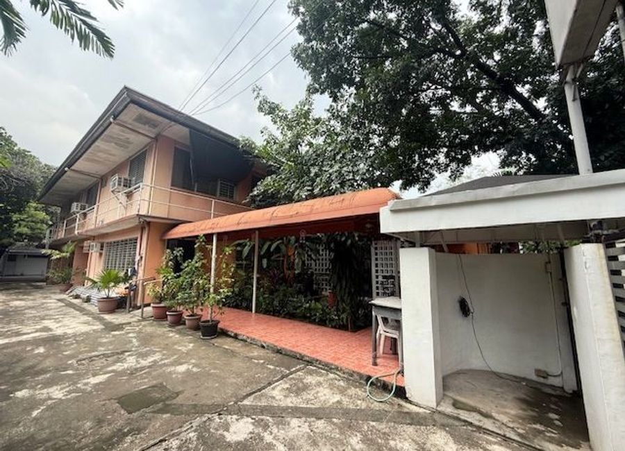 FOR SALE 250 METERS TO KATIPUNAN AVENUE ATENEO LOT AREA 900 SQM FA 500 ...
