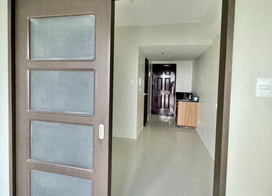 Ridgewood Premier 1BR w/ Balcony – 28 sqm, For Sale at ₱3.6M | Lamudi.com.ph